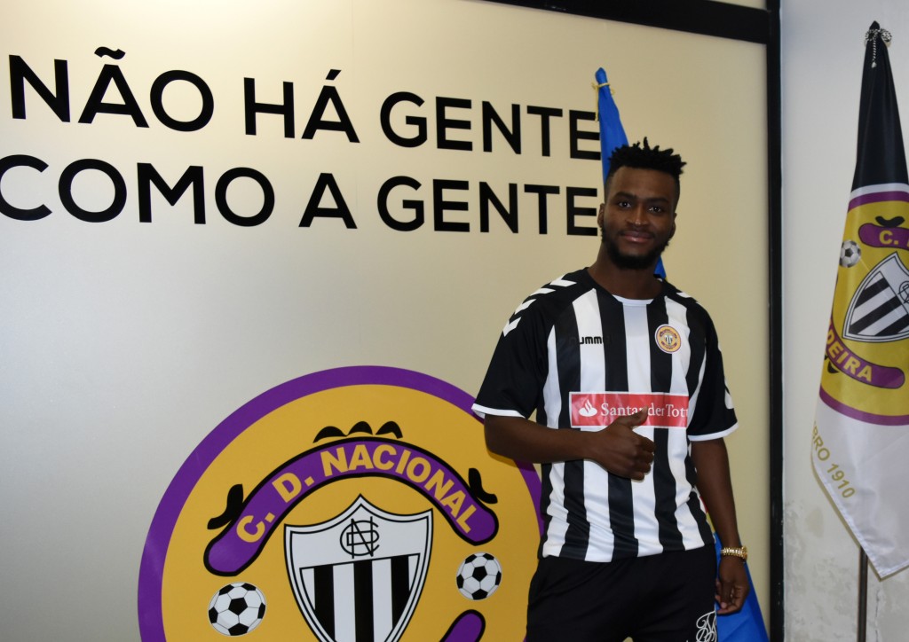 Nii Plange assina até final da temporada - Clube Desportivo Nacional ...